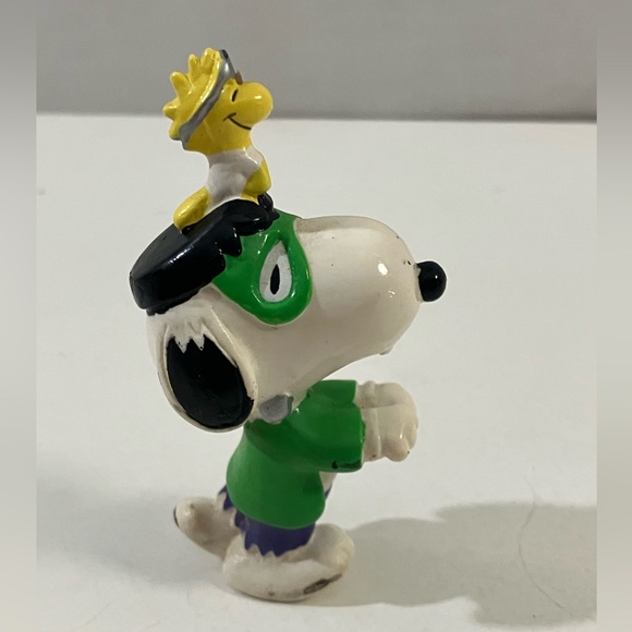 Peanuts | Toys | Vintage Peanuts Snoopy With Woodstock Pvc Figure ...